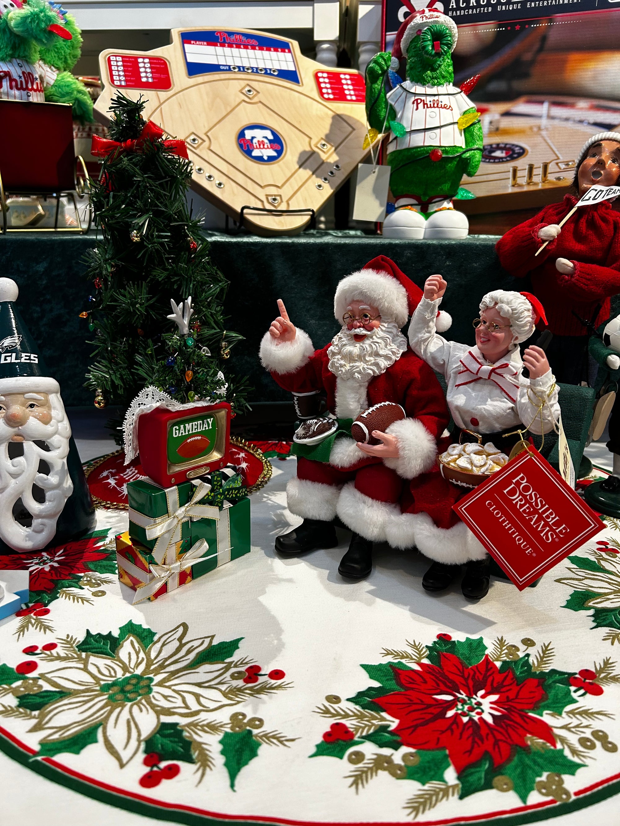 Mia's Christmas Gallery